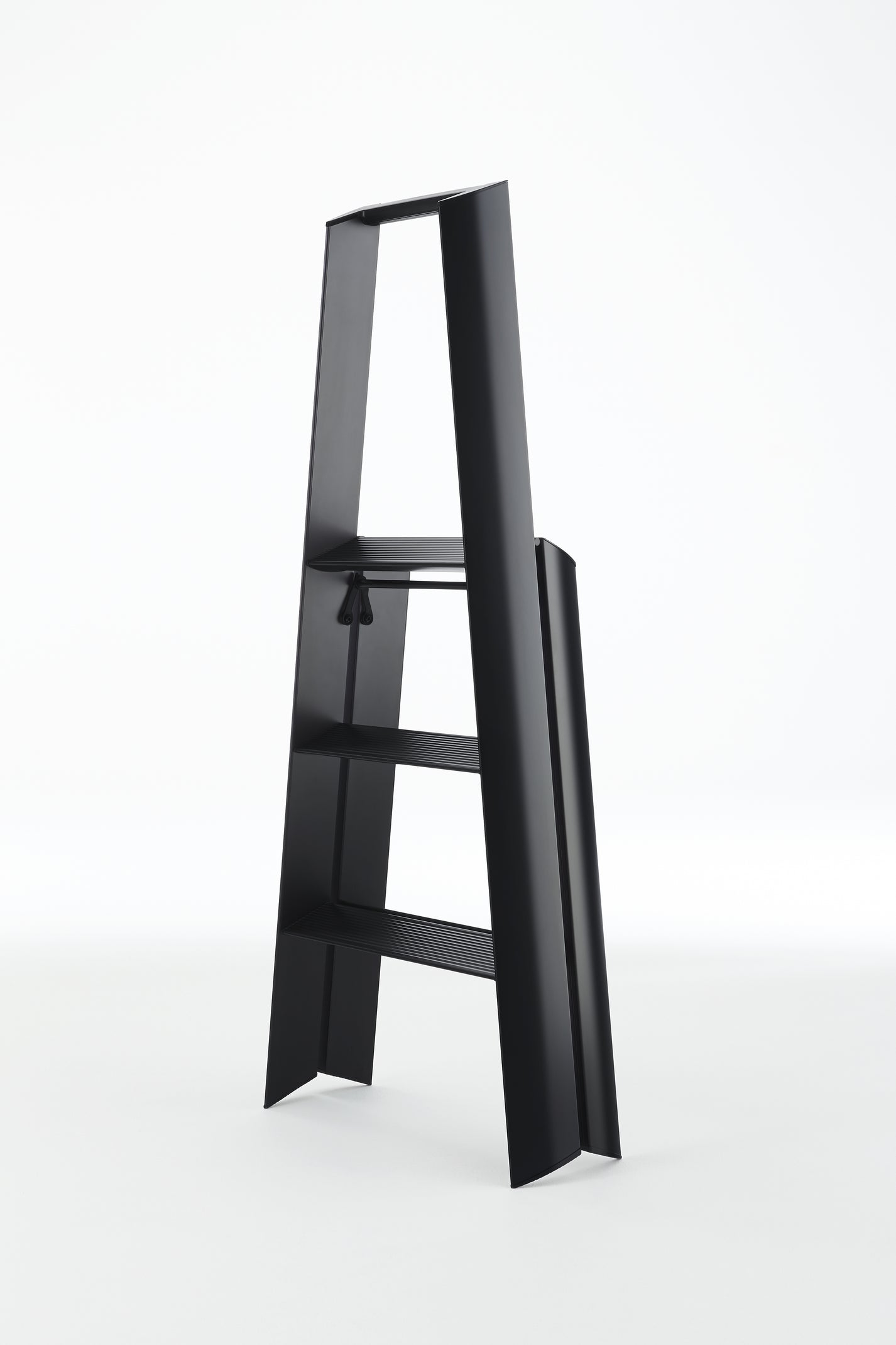 lucano wide step ladder 3-step BLACK – Hasegawa ladders Official Online ...